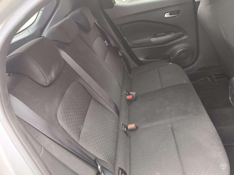 Grey Nissan Juke 2021 in Kaunas, with an engine capacity of 1.00 L and mileage of 57 thousand km for 12300 €, photo 16 on AUTOMOTO.COM.LV