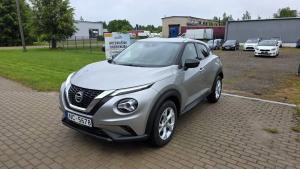 Pelēks Nissan Juke 2022 Rīga, ar dzinēja tilpumu 1.00 L un nobraukumu 100 tūkst. km par 13350 €, foto  vietnē AUTOMOTO.COM.LV