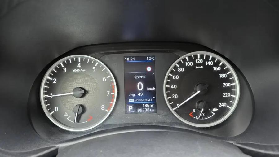Pelēks Nissan Juke 2022 Rīga, ar dzinēja tilpumu 1.00 L un nobraukumu 100 tūkst. km par 13350 €, foto 21 vietnē AUTOMOTO.COM.LV