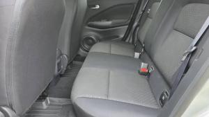 Pelēks Nissan Juke 2022 Rīga, ar dzinēja tilpumu 1.00 L un nobraukumu 100 tūkst. km par 13350 €, foto 25 vietnē AUTOMOTO.COM.LV