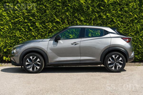 Grey Nissan Juke 2022 in Riga, with an engine capacity of 1.00 L and mileage of 84 thousand km for 13650 €, photo 8 on AUTOMOTO.COM.LV