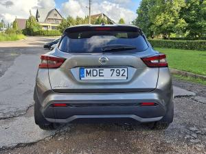 Grey Nissan Juke 2022 in Utena, with an engine capacity of 1.00 L and mileage of 109 thousand km for 13400 €, photo 6 on AUTOMOTO.COM.LV