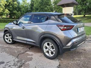 Grey Nissan Juke 2022 in Utena, with an engine capacity of 1.00 L and mileage of 109 thousand km for 13400 €, photo 7 on AUTOMOTO.COM.LV