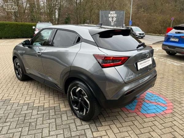 Grey Nissan Juke 2023 in Kaunas, with an engine capacity of 1.60 L and mileage of 54 thousand km for 22905 €, photo 6 on AUTOMOTO.COM.LV