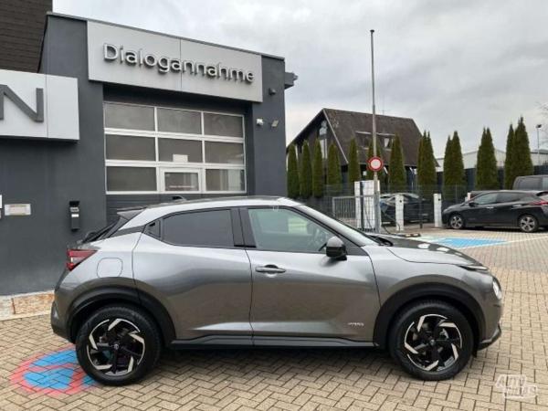 Grey Nissan Juke 2023 in Kaunas, with an engine capacity of 1.60 L and mileage of 54 thousand km for 22905 €, photo 9 on AUTOMOTO.COM.LV
