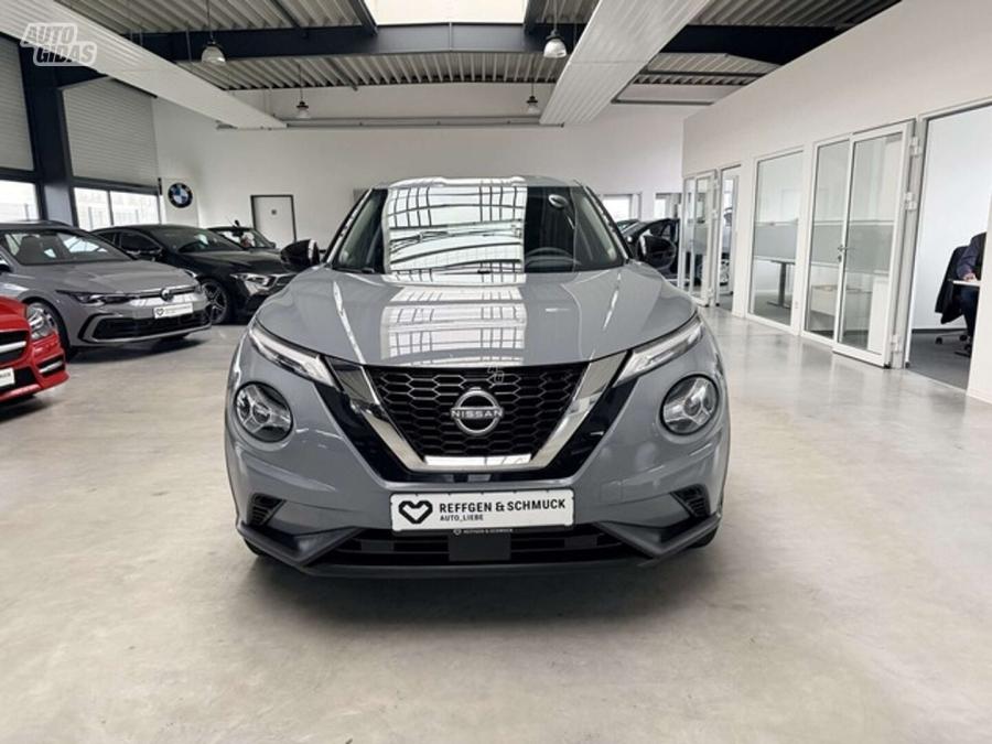 Grey Nissan Juke 2023 in Kaunas, with an engine capacity of 1.00 L and mileage of 27 thousand km for 22724 €, photo 2 on AUTOMOTO.COM.LV