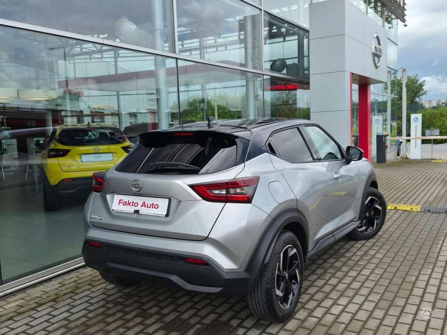 Pelēks Nissan Juke 2023 Viļņa, ar dzinēja tilpumu 1.00 L un nobraukumu 25 tūkst. km par 16500 €, foto 5 vietnē AUTOMOTO.COM.LV