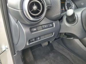 Pelēks Nissan Juke 2023 Viļņa, ar dzinēja tilpumu 1.00 L un nobraukumu 25 tūkst. km par 16500 €, foto 11 vietnē AUTOMOTO.COM.LV
