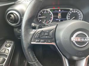Pelēks Nissan Juke 2023 Viļņa, ar dzinēja tilpumu 1.00 L un nobraukumu 25 tūkst. km par 16500 €, foto 15 vietnē AUTOMOTO.COM.LV