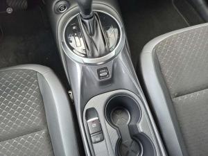 Pelēks Nissan Juke 2023 Viļņa, ar dzinēja tilpumu 1.00 L un nobraukumu 25 tūkst. km par 16500 €, foto 23 vietnē AUTOMOTO.COM.LV