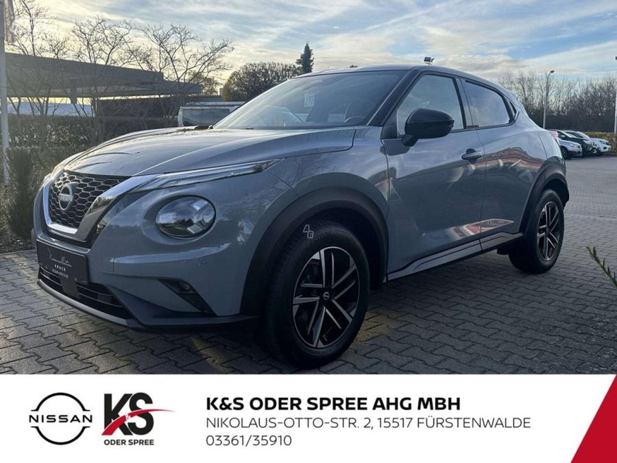 Pelēks Nissan Juke 2024 Kauņa, ar dzinēja tilpumu 1.00 L un nobraukumu 14 tūkst. km par 24450 €, foto 1 vietnē AUTOMOTO.COM.LV