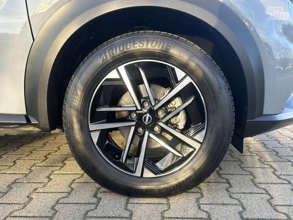 Pelēks Nissan Juke 2024 Kauņa, ar dzinēja tilpumu 1.00 L un nobraukumu 14 tūkst. km par 24450 €, foto 4 vietnē AUTOMOTO.COM.LV