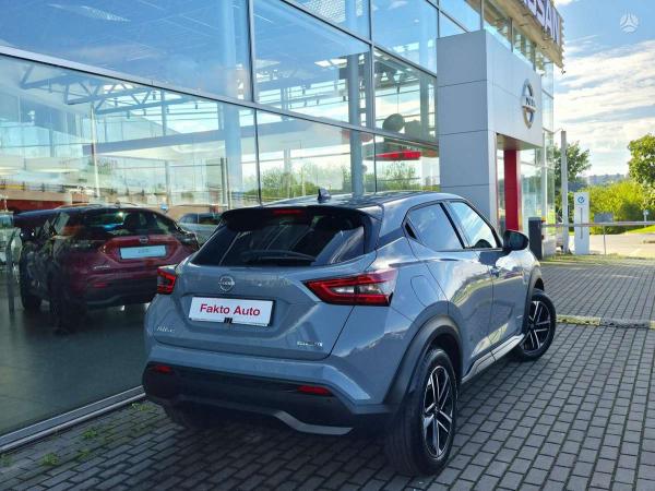 Pelēks Nissan Juke 2024 Viļņa, ar dzinēja tilpumu 1.60 L un nobraukumu 19 tūkst. km par 22500 €, foto 4 vietnē AUTOMOTO.COM.LV