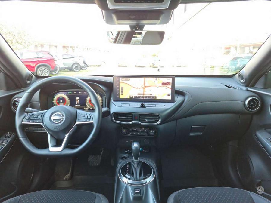 Pelēks Nissan Juke 2024 Viļņa, ar dzinēja tilpumu 1.60 L un nobraukumu 19 tūkst. km par 22500 €, foto 12 vietnē AUTOMOTO.COM.LV