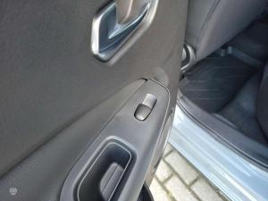 Pelēks Nissan Juke 2024 Viļņa, ar dzinēja tilpumu 1.60 L un nobraukumu 19 tūkst. km par 22500 €, foto 24 vietnē AUTOMOTO.COM.LV