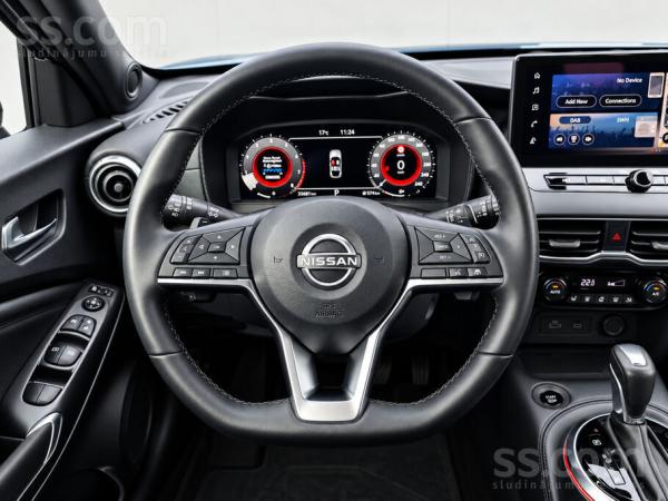Nissan Juke 2025 in Riga on AUTOMOTO.COM.LV Grey Nissan Juke 2025 in Riga, with an engine capacity of 1.00 L and mileage of 37 thousand km for 21990 €, photo 10 on AUTOMOTO.COM.LV