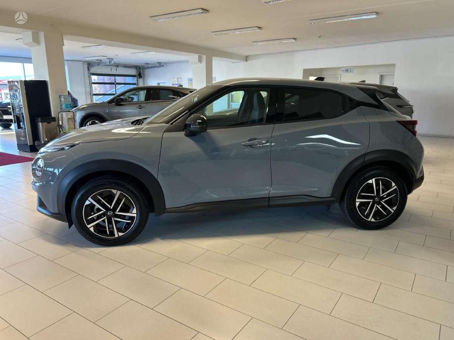 Pelēks Nissan Juke 2026 Šauļi, ar dzinēja tilpumu 1.60 L un nobraukumu 11 tūkst. km par 27590 €, foto 4 vietnē AUTOMOTO.COM.LV