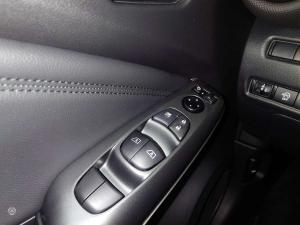 Grey Nissan Juke 2026 in Kaunas, with an engine capacity of 1.00 L and mileage of 0 thousand km for 23990 €, photo 12 on AUTOMOTO.COM.LV