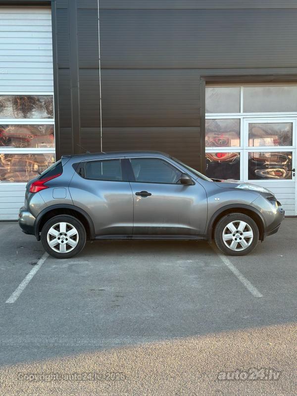 Pelēks Nissan Juke 2011 Tallina, ar dzinēja tilpumu 1.60 L un nobraukumu 119 tūkst. km par 5000 €, foto 2 vietnē AUTOMOTO.COM.LV