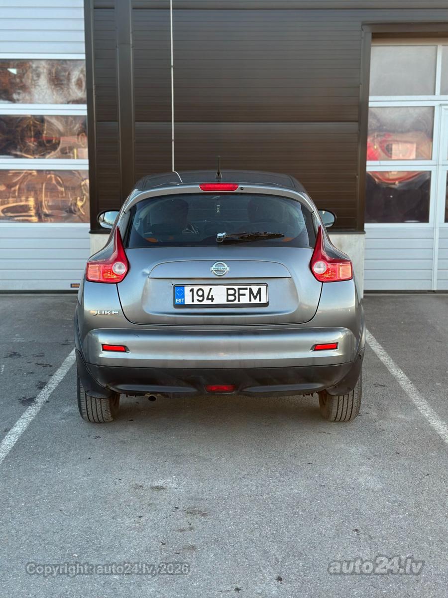 Pelēks Nissan Juke 2011 Tallina, ar dzinēja tilpumu 1.60 L un nobraukumu 119 tūkst. km par 5000 €, foto 6 vietnē AUTOMOTO.COM.LV