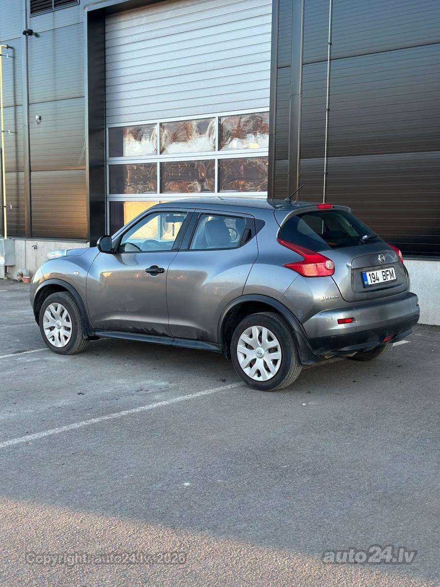 Pelēks Nissan Juke 2011 Tallina, ar dzinēja tilpumu 1.60 L un nobraukumu 119 tūkst. km par 5000 €, foto 7 vietnē AUTOMOTO.COM.LV