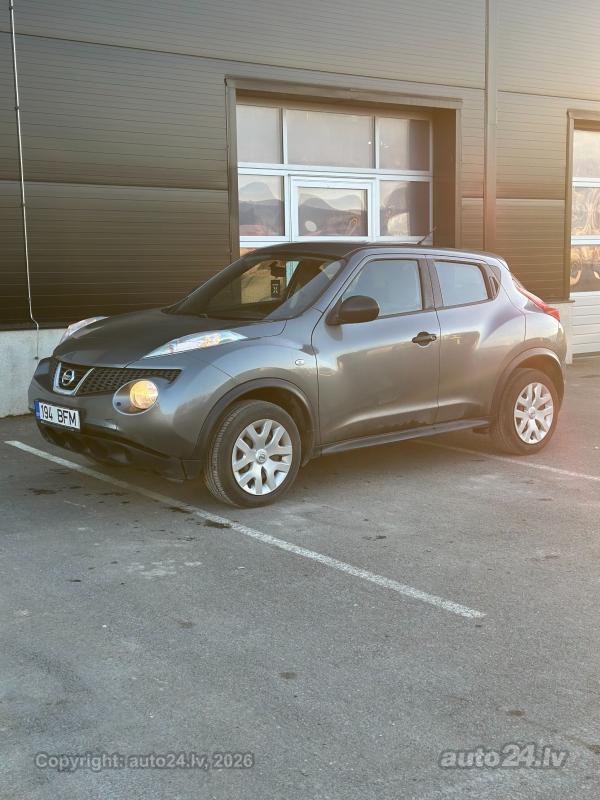 Pelēks Nissan Juke 2011 Tallina, ar dzinēja tilpumu 1.60 L un nobraukumu 119 tūkst. km par 5000 €, foto 8 vietnē AUTOMOTO.COM.LV