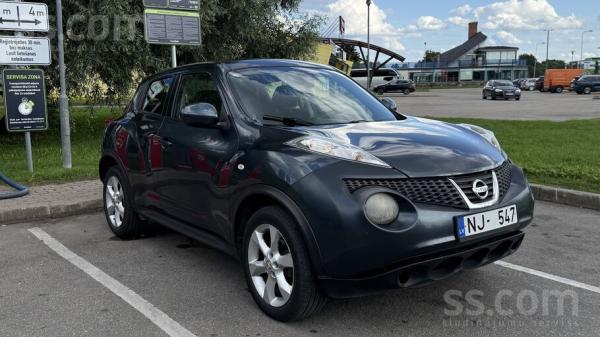 Nissan Juke 2011 in Riga on AUTOMOTO.COM.LV Grey Nissan Juke 2011 in Riga, with an engine capacity of 1.50 L and mileage of 170 thousand km for 3650 €, photo 3 on AUTOMOTO.COM.LV