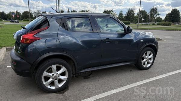 Nissan Juke 2011 in Riga on AUTOMOTO.COM.LV Grey Nissan Juke 2011 in Riga, with an engine capacity of 1.50 L and mileage of 170 thousand km for 3650 €, photo 7 on AUTOMOTO.COM.LV