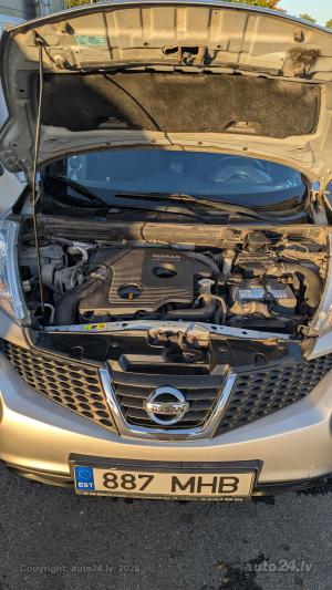 Pelēks Nissan Juke 2011 Tallina, ar dzinēja tilpumu 1.60 L un nobraukumu 129 tūkst. km par 8970 €, foto 10 vietnē AUTOMOTO.COM.LV