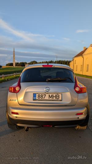 Pelēks Nissan Juke 2011 Tallina, ar dzinēja tilpumu 1.60 L un nobraukumu 129 tūkst. km par 8970 €, foto 12 vietnē AUTOMOTO.COM.LV