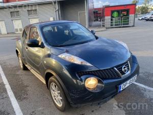 Grey Nissan Juke 2012 in Riga, with an engine capacity of 1.60 L and mileage of 175 thousand km for 5880 €, photo 3 on AUTOMOTO.COM.LV