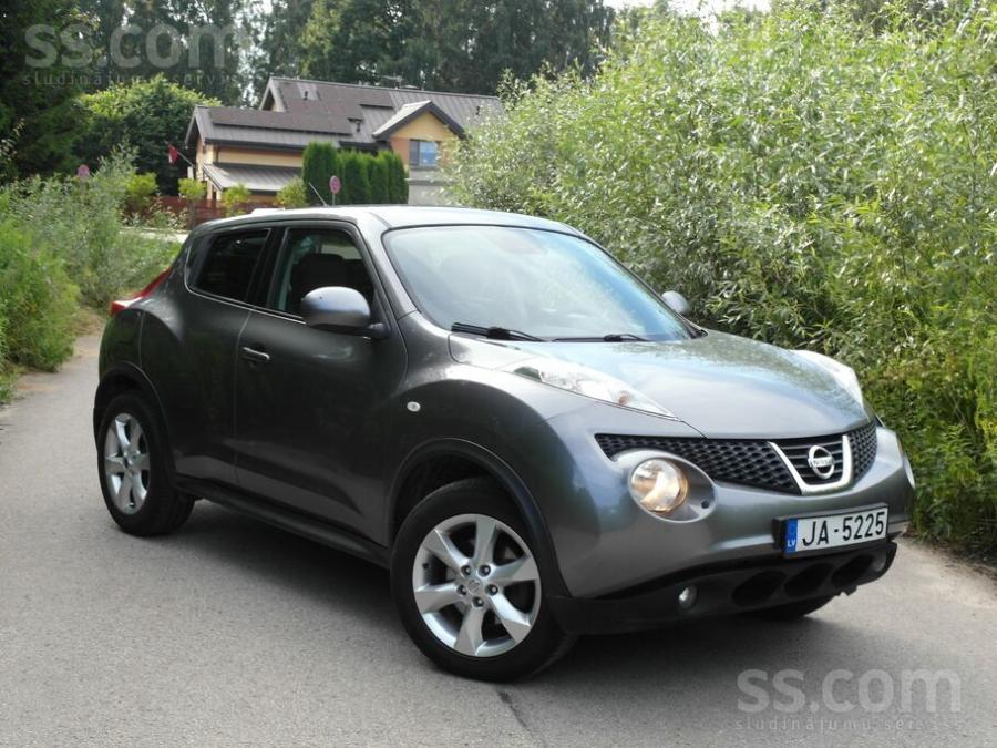Grey Nissan Juke 2012 in Riga, with an engine capacity of 1.60 L and mileage of 149 thousand km for 4950 €, photo 5 on AUTOMOTO.COM.LV