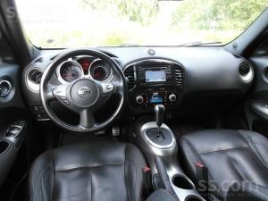 Grey Nissan Juke 2012 in Riga, with an engine capacity of 1.60 L and mileage of 149 thousand km for 4950 €, photo 11 on AUTOMOTO.COM.LV