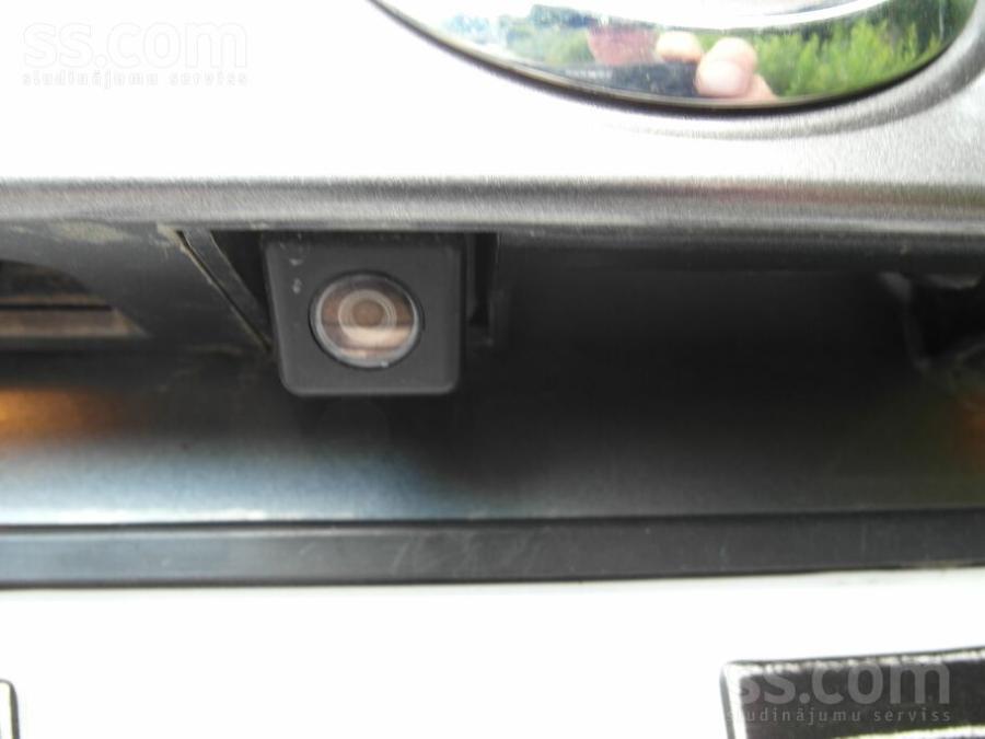 Grey Nissan Juke 2012 in Riga, with an engine capacity of 1.60 L and mileage of 149 thousand km for 4950 €, photo 26 on AUTOMOTO.COM.LV