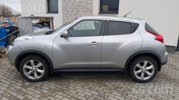 Pelēks Nissan Juke 2013 Ventspils, ar dzinēja tilpumu 1.60 L un nobraukumu 106 tūkst. km par 5000 €, foto 6 vietnē AUTOMOTO.COM.LV