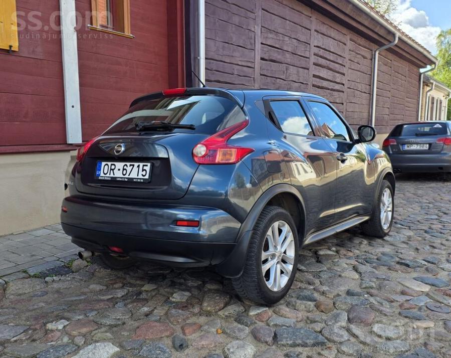 Pelēks Nissan Juke 2013 Jelgava, ar dzinēja tilpumu 1.60 L un nobraukumu 0 tūkst. km par 4490 €, foto 4 vietnē AUTOMOTO.COM.LV