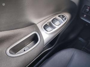 Pelēks Nissan Juke 2017 Kauņa, ar dzinēja tilpumu 1.60 L un nobraukumu 78 tūkst. km par 10900 €, foto 17 vietnē AUTOMOTO.COM.LV