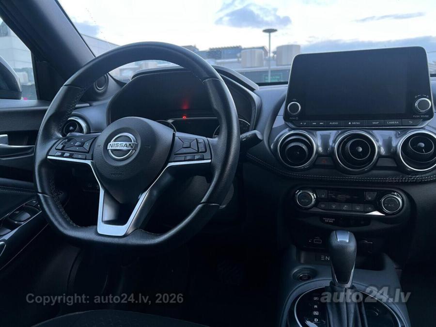 Grey Nissan Juke 2021 in Tallinn, with an engine capacity of 1.00 L and mileage of 51 thousand km for 16500 €, photo 3 on AUTOMOTO.COM.LV