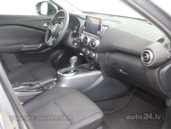 Grey Nissan Juke 2021 in Tallinn, with an engine capacity of 1.00 L and mileage of 36 thousand km for 14900 €, photo 9 on AUTOMOTO.COM.LV