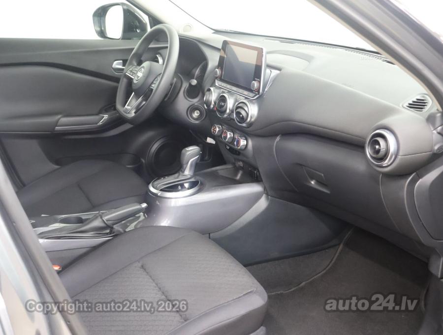 Grey Nissan Juke 2021 in Tallinn, with an engine capacity of 1.00 L and mileage of 36 thousand km for 14900 €, photo 10 on AUTOMOTO.COM.LV
