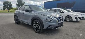 Pelēks Nissan Juke 2023 Klaipėda, ar dzinēja tilpumu 1.60 L un nobraukumu 17 tūkst. km par 17700 €, foto  vietnē AUTOMOTO.COM.LV