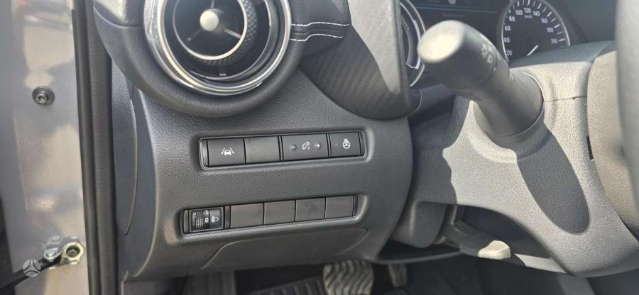 Pelēks Nissan Juke 2023 Klaipėda, ar dzinēja tilpumu 1.60 L un nobraukumu 17 tūkst. km par 17700 €, foto 21 vietnē AUTOMOTO.COM.LV