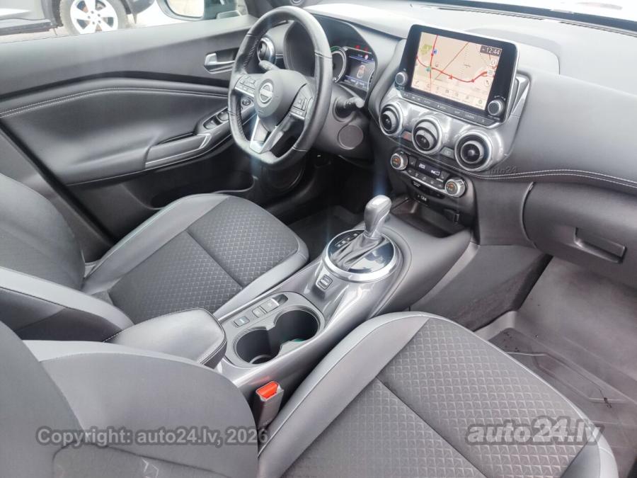 Grey Nissan Juke 2024 in Tartu, with an engine capacity of 1.60 L and mileage of 31 thousand km for 22990 €, photo 10 on AUTOMOTO.COM.LV