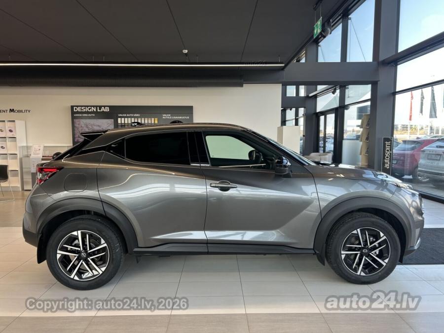 Pelēks Nissan Juke 2026 Tartu, ar dzinēja tilpumu 1.00 L un nobraukumu 1 tūkst. km par 24690 €, foto 2 vietnē AUTOMOTO.COM.LV