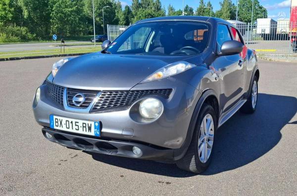 Grey Nissan Juke 2011 in Panevezys, with an engine capacity of 1.50 L and mileage of 190 thousand km for 3900 €, photo 2 on AUTOMOTO.COM.LV