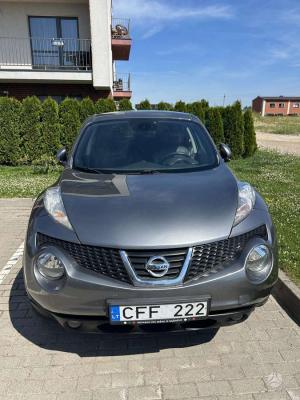 Grey Nissan Juke 2012 in Klaipeda, with an engine capacity of 1.46 L and mileage of 202 thousand km for 3900 €, photo 3 on AUTOMOTO.COM.LV