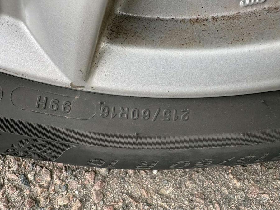 Серый Ниссан Жук 2014 в Вильнюс, объемом двигателя 1.60 л и пробегом 165 тыс. км за 5700 €, фото 13 на AUTOMOTO.COM.LV