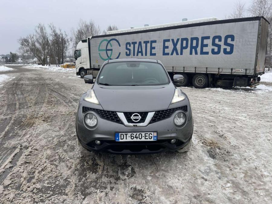 Grey Nissan Juke 2015 in Taurage, with an engine capacity of 1.20 L and mileage of 132 thousand km for 5350 €, photo 1 on AUTOMOTO.COM.LV