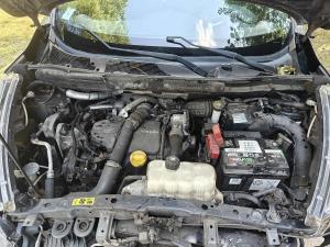 Grey Nissan Juke 2015 in Anyksciai, with an engine capacity of 1.46 L and mileage of 257 thousand km for 2750 €, photo 10 on AUTOMOTO.COM.LV