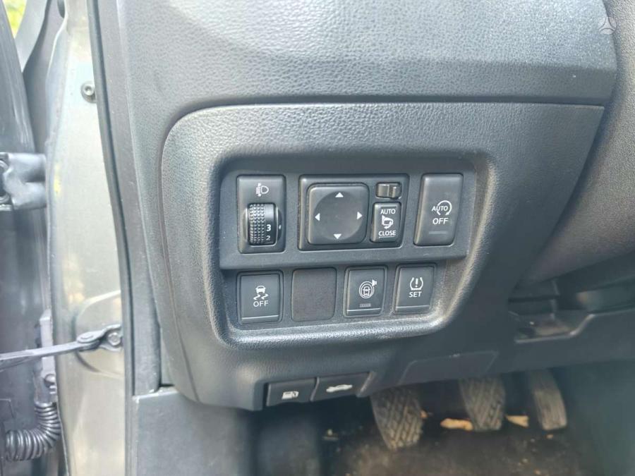 Grey Nissan Juke 2015 in Anyksciai, with an engine capacity of 1.46 L and mileage of 257 thousand km for 2750 €, photo 21 on AUTOMOTO.COM.LV